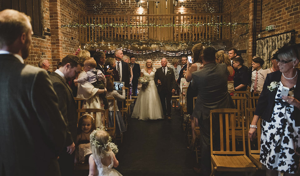 Victoria and Mark’s Homemade Elegant Wedding – Curradine Barns