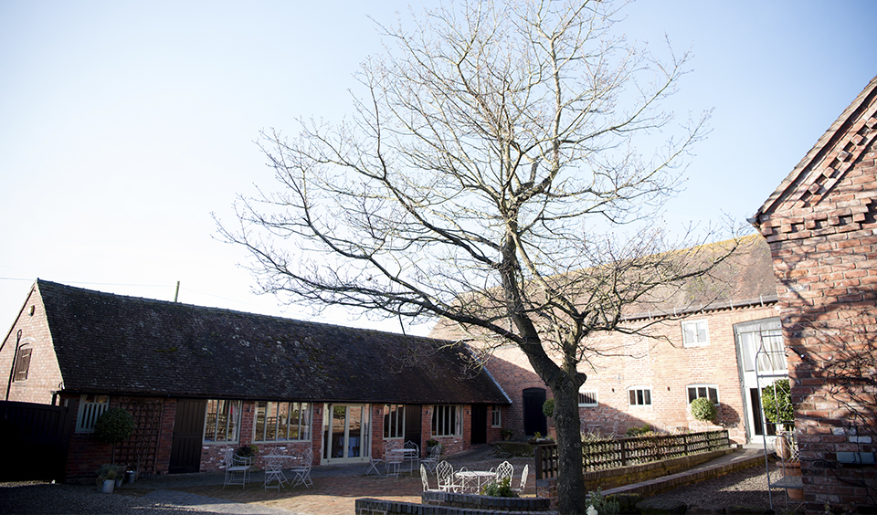 Chrissy And Nathan’s Natural Wedding – Curradine Barns